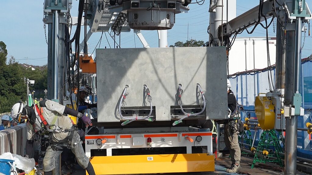 NEXCO大規模更新シリーズ② 中央道北市場高架橋、欠梁橋の床版取替 | R2SJ
